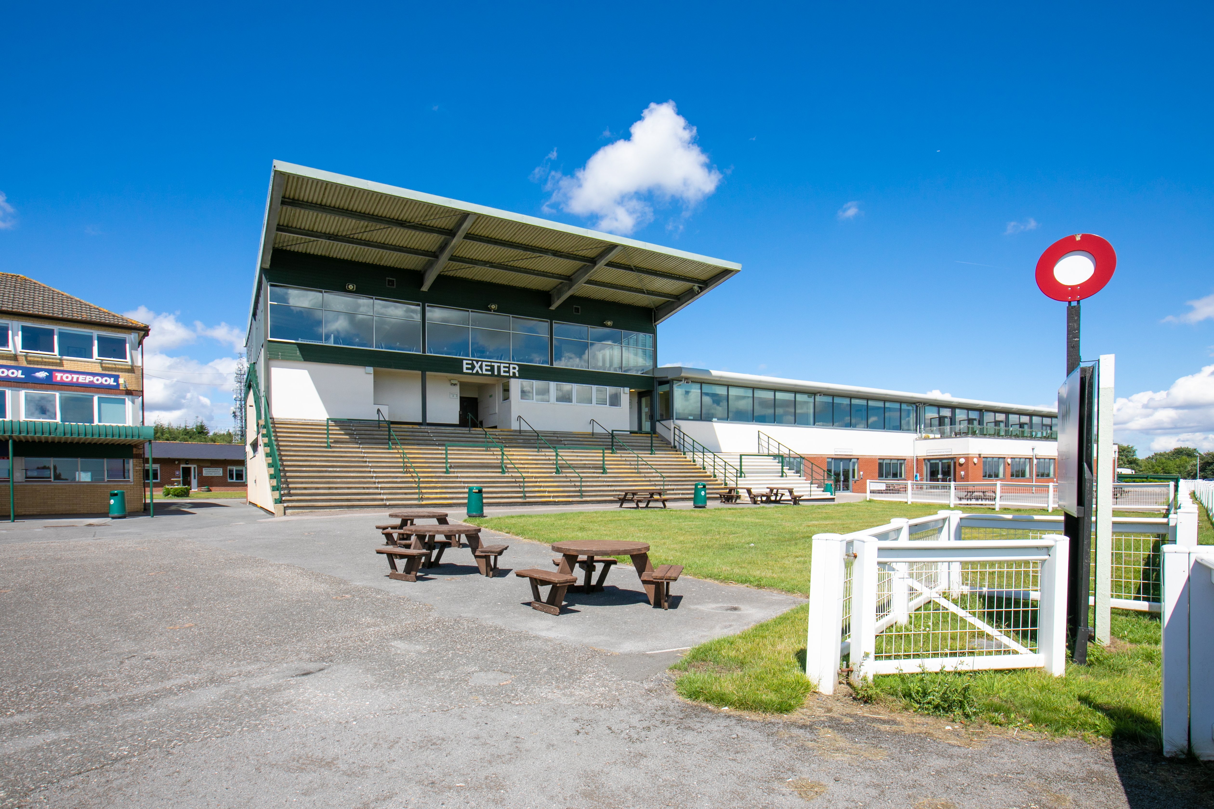 Exeter Racecourse Events | Lime Venue Portfolio
